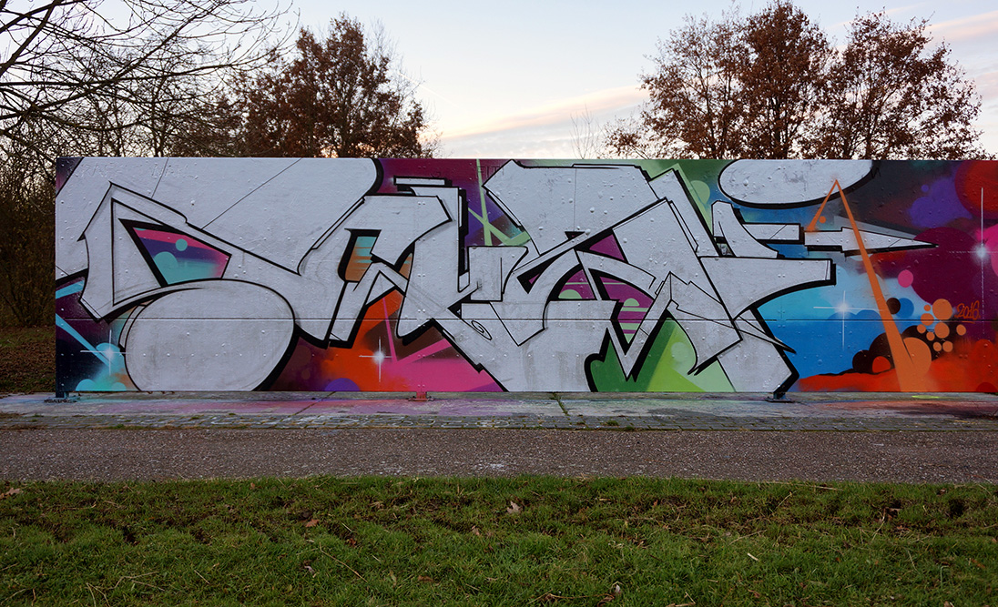 Hello My Name Is: Dee Inca - Spraydaily.com